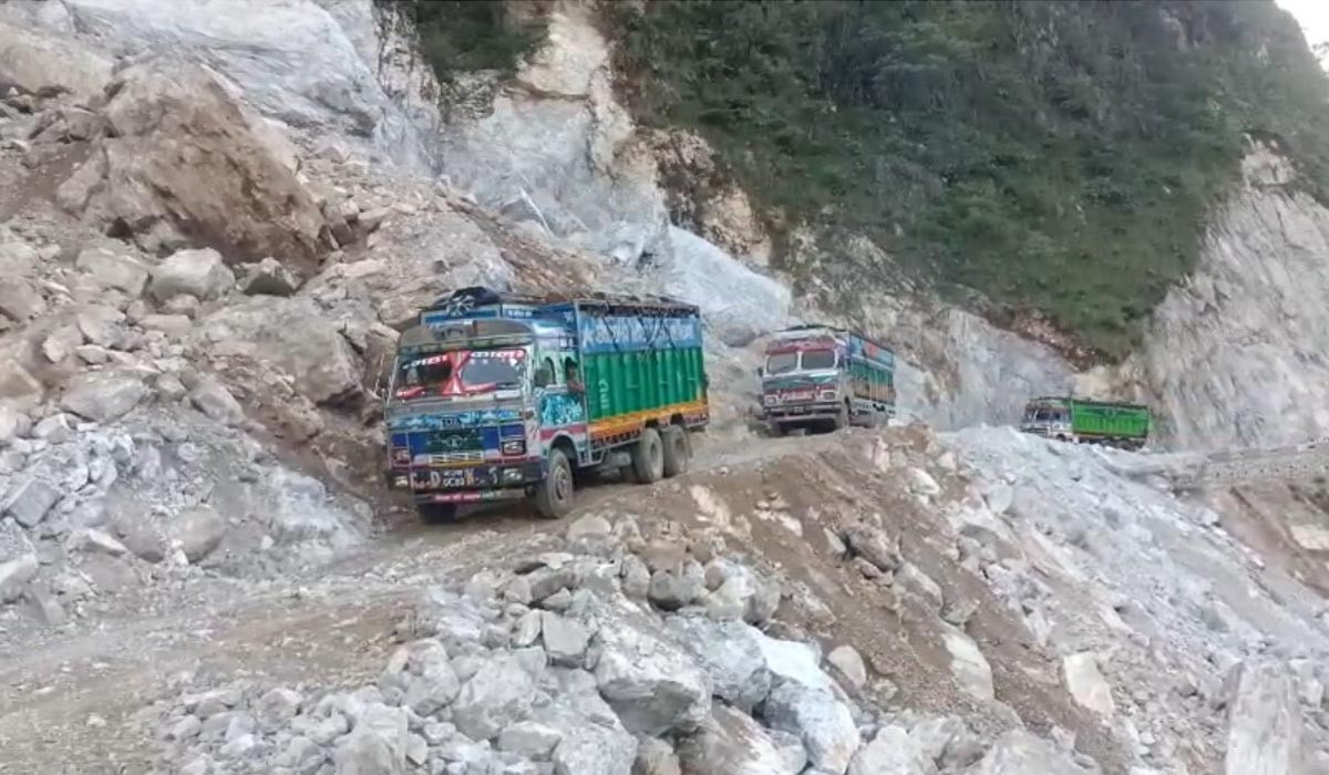 Landslide Blocks Baglung Section of Kaligandaki Corridor - Khabar Butwal